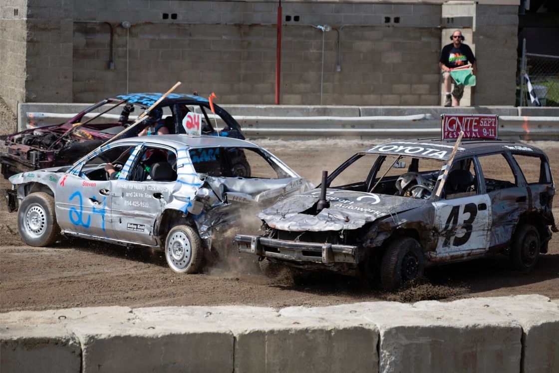 Demolition Derby - Crawford County Fair